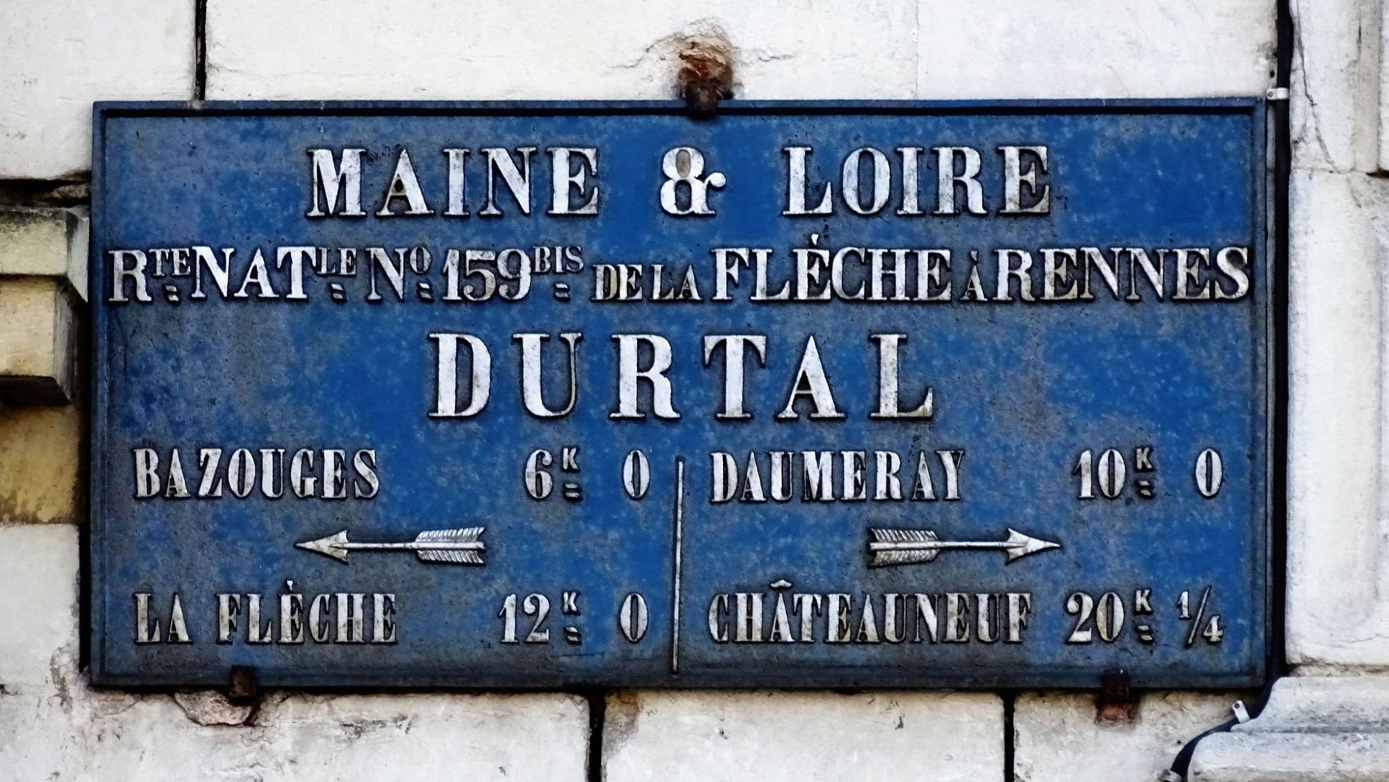 DURTAL – plaquedecocher.fr